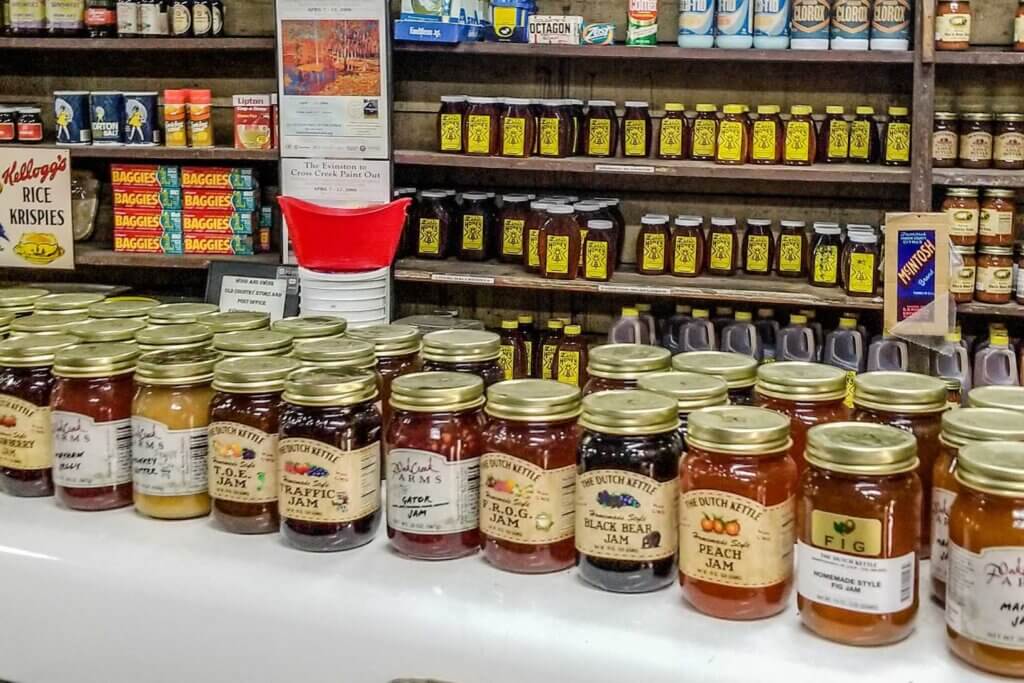 A Road Trip to 5 Vintage General Stores in Florida • Authentic Florida