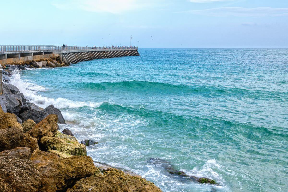 14 Best Surfing Beaches in Florida • Authentic Florida