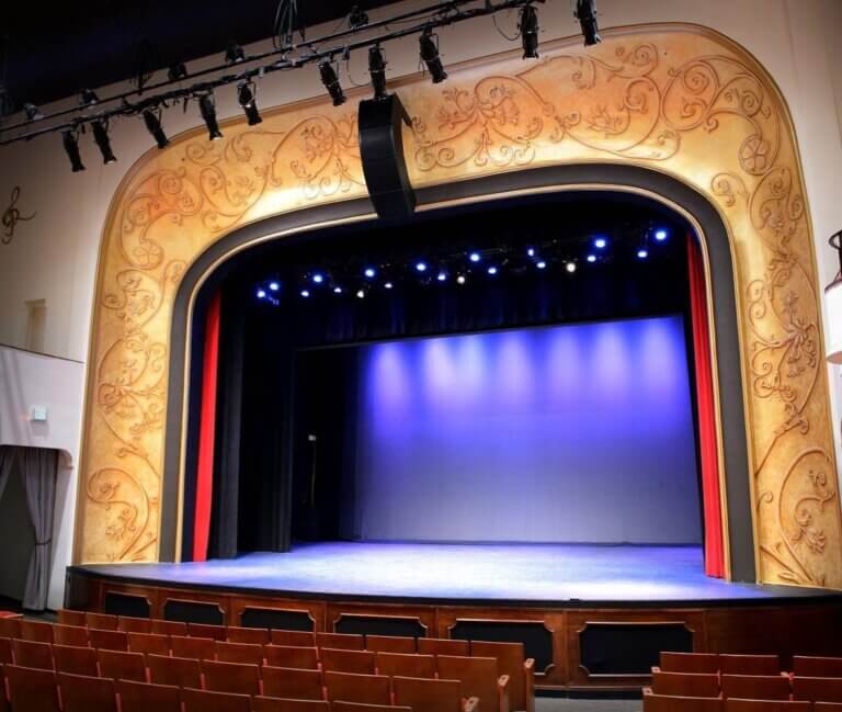 8 Unique and Historic Theatres in Florida • AuthenticFlorida.com