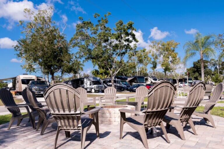 8 Best RV Resorts and Parks in Florida • Authentic Florida